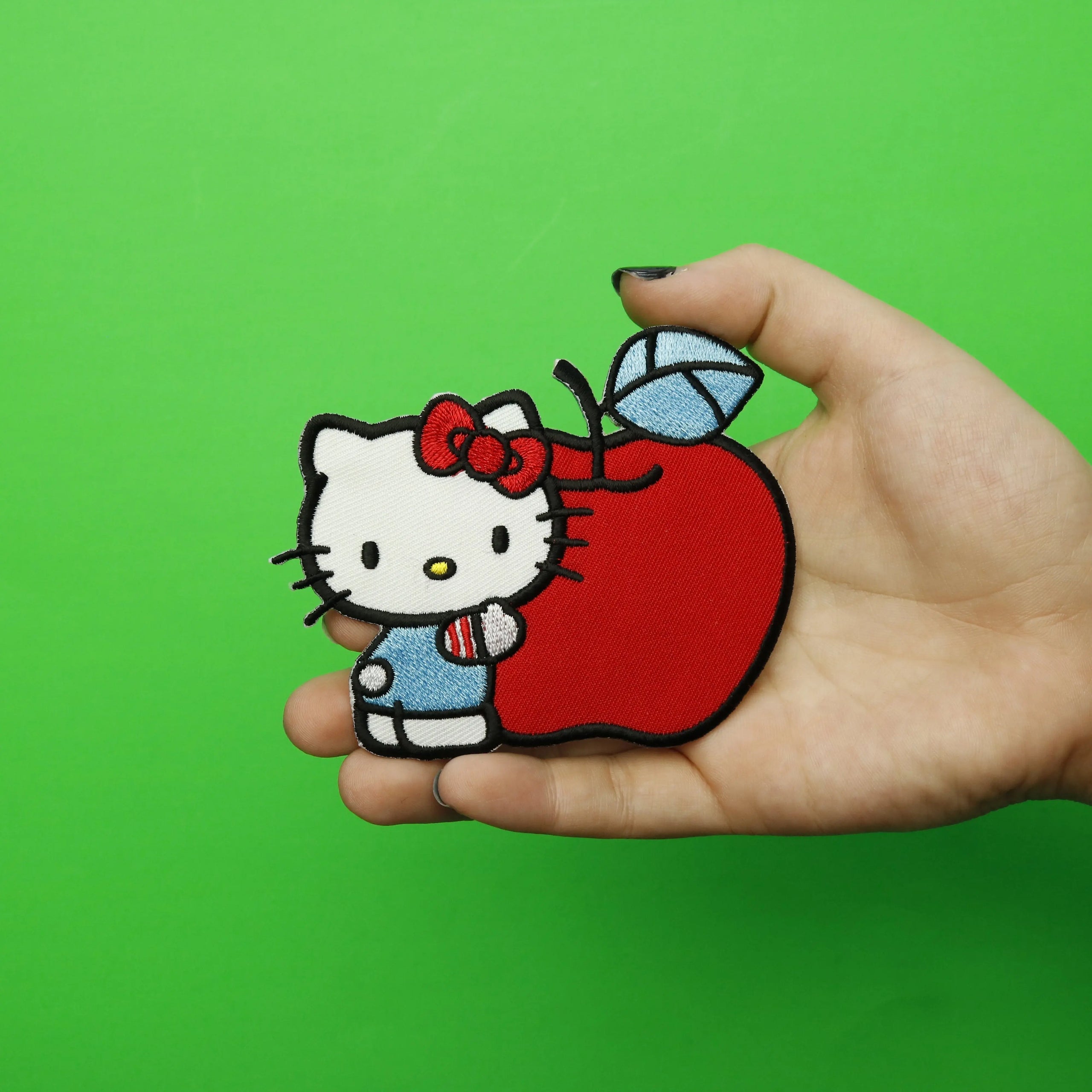 Hello Kitty Hugging Big Red Apple Iron On Embroidered Patch – Patch ...