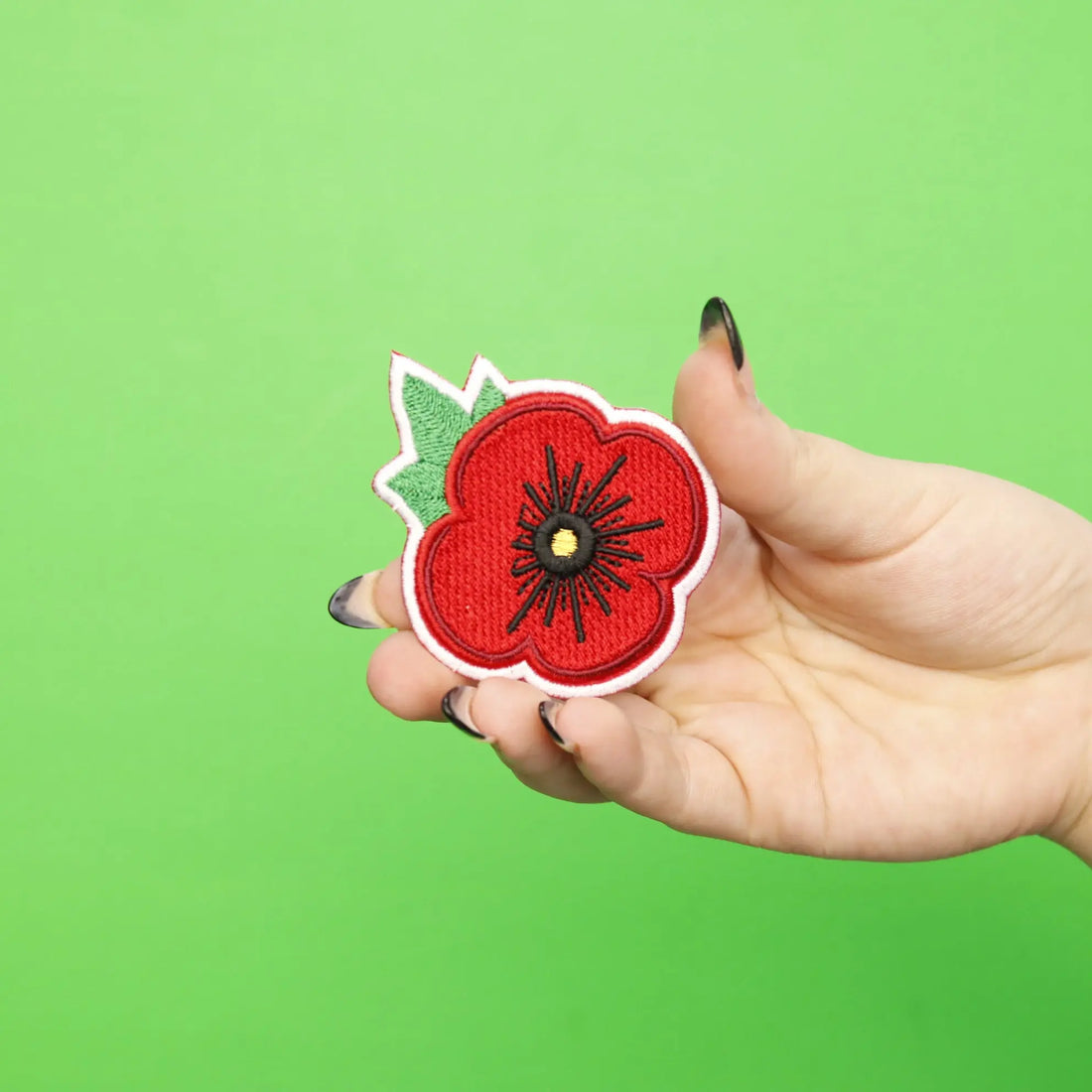 Red Poppy Flower Embroidered Iron On Patch – Patch Collection